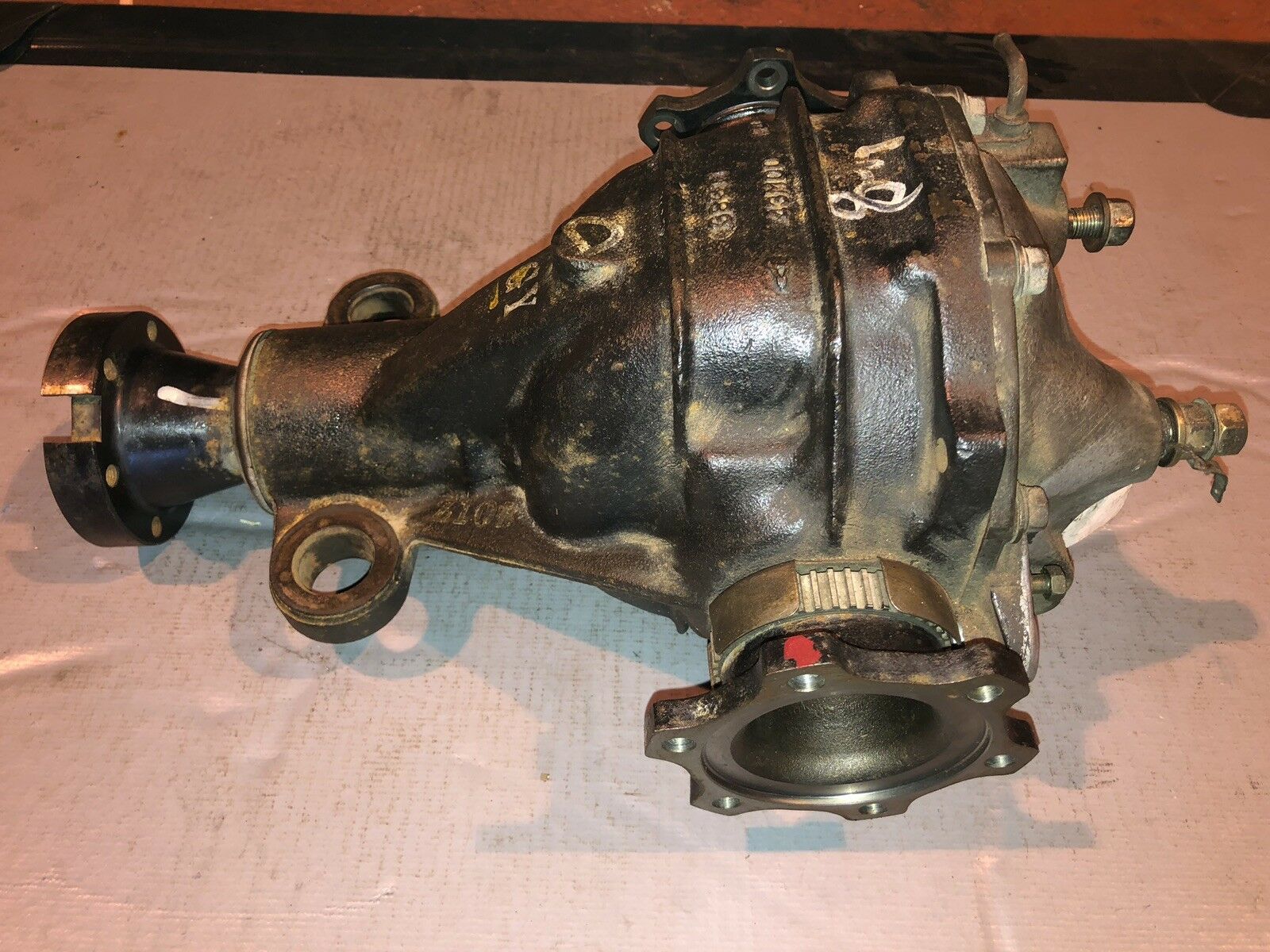 Nissan Skyline GTR R34 NON V-Spec Rear Differential Rear Diff 3.54 Rat ...