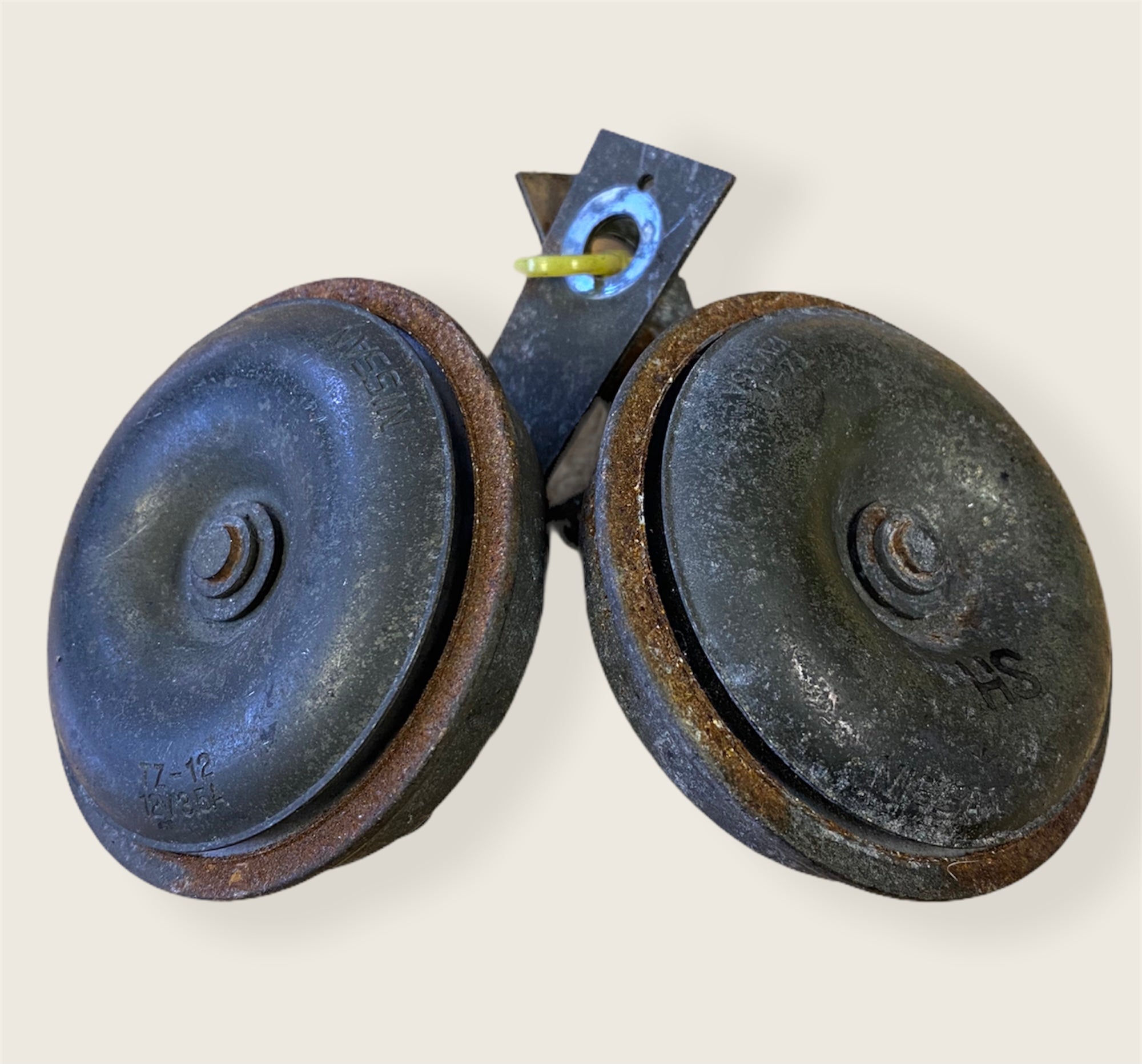 Nissan Skyline GTR R34 BNR34 Dual Twin Horn Horns Assembly 99-02 (3 ...