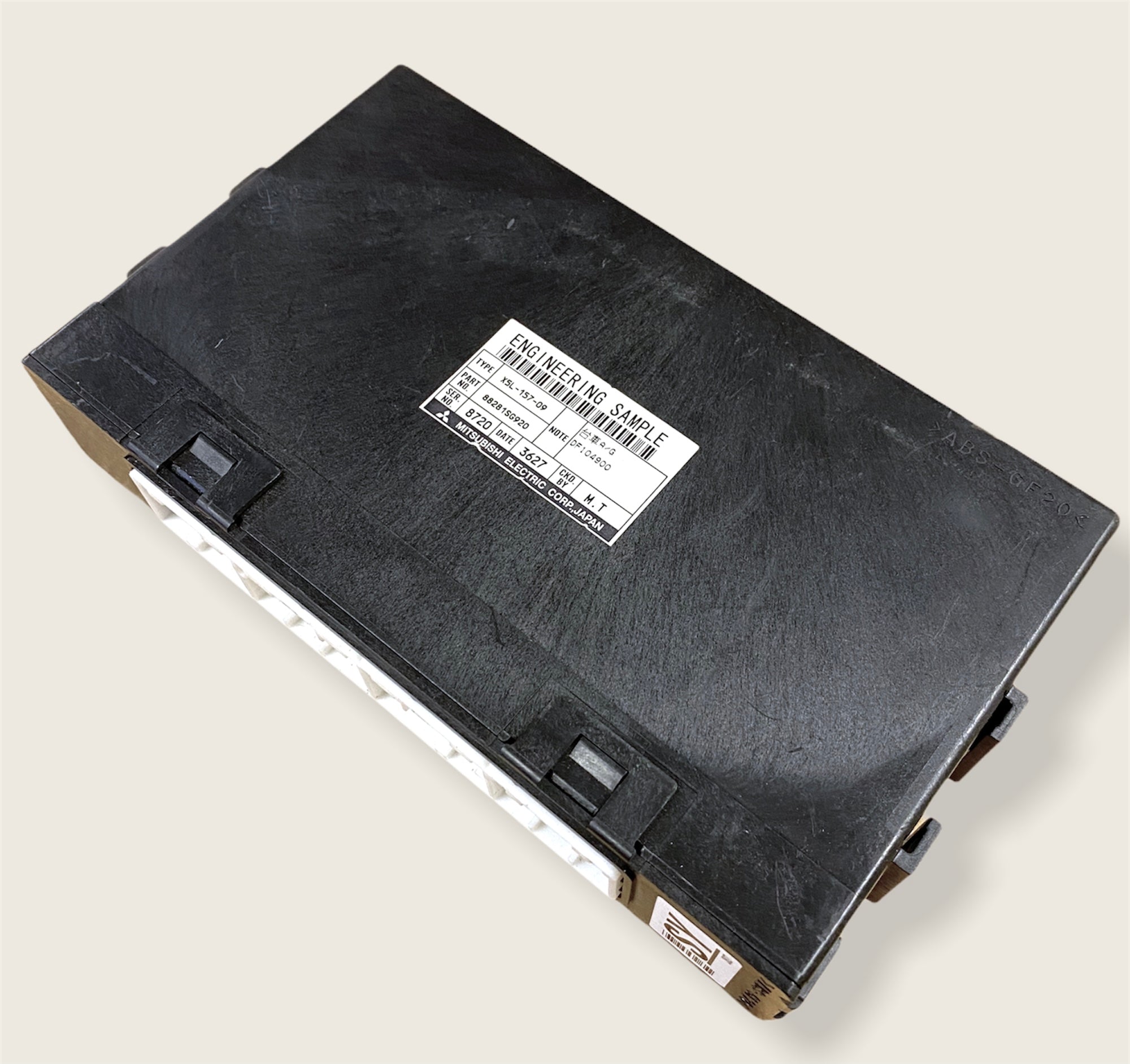 Subaru Body Control ECU Unit Module Mitsubishi Engineering Sample 8828 ...